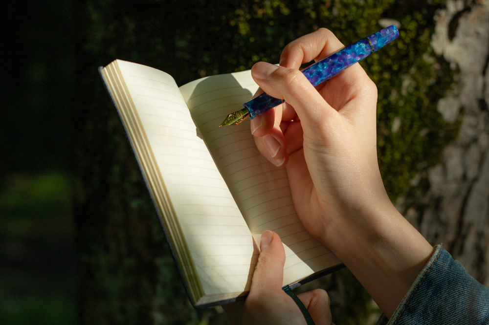 Cadouri exclusiviste personalizate. Stilouri lucrate manualArta ...